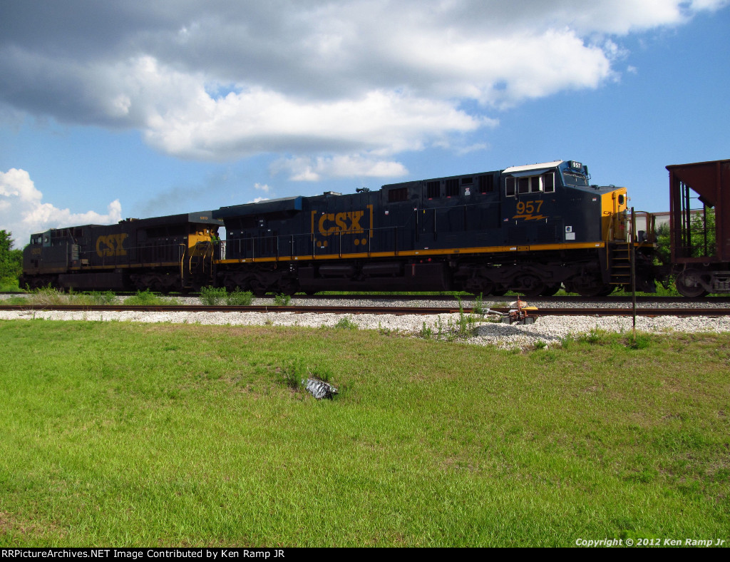 CSX 957